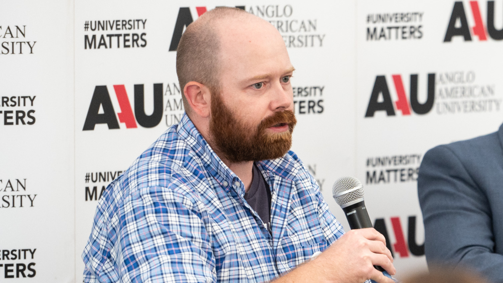 Professor George Hays II, Ph.D. featured in Hospodářské noviny! - Anglo ...